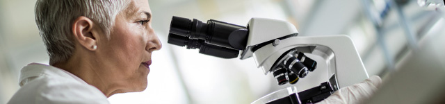 Multiphoton Microscopy Identifies Ovarian Cancer Cells at a Molecular ...