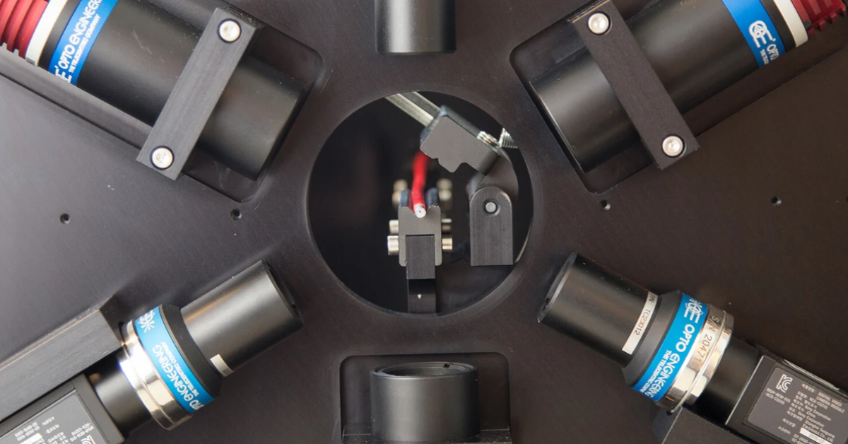 2D Metrology: Automated 2D measurement and inspection | System Integration by senswork GmbH