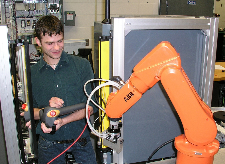 News: ABB Introduces “Robotic Educational Package” for Schools to ...