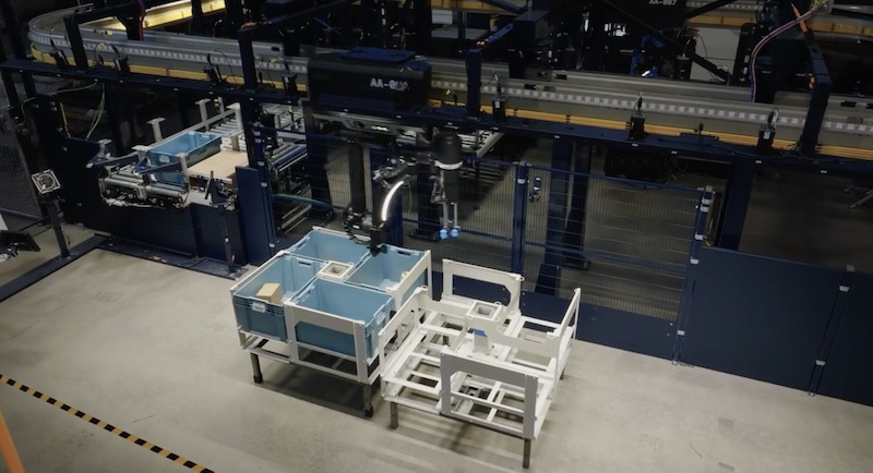 Industry Insights: Amazon Announces a New Industrial Robot ...
