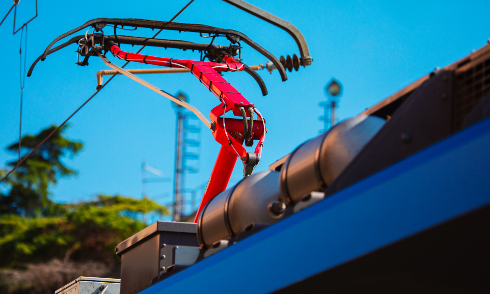 Case Studies: Smart Pantograph Monitoring: Cincoze DX-1100 Drives ...